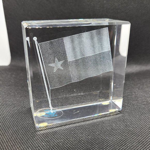 Jaffa | Accents | Laser Image In Crystal 3d Texas Flag Paperweight ...